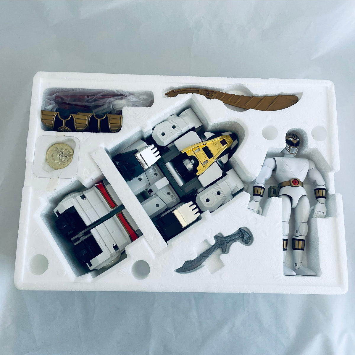 Bandai 1994 MMPR White Tigerzord & White Ranger (Boxed) – Angel Grove ...